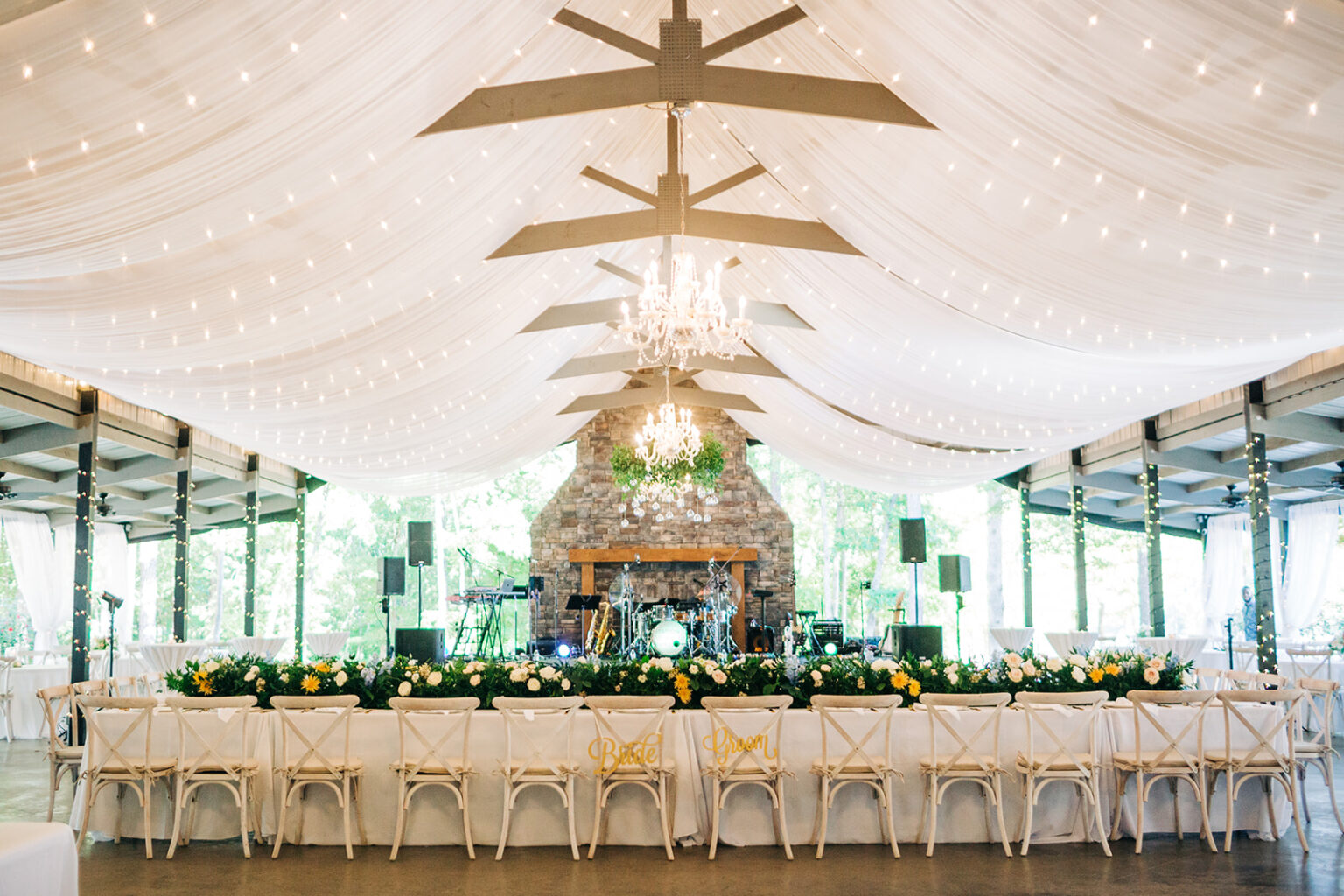 Charming Oakbrook Farm Wedding